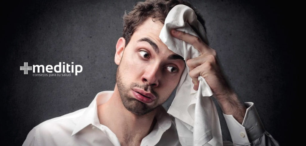 Por qué siempre tienes calor y qué puede significar - Meditip